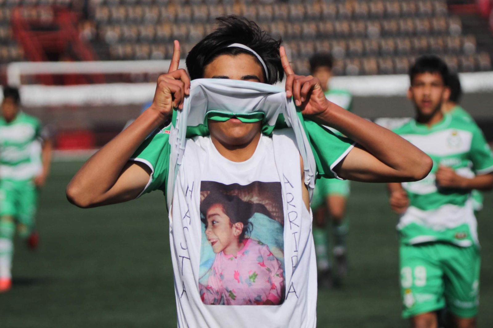 Dedica chihuahuense Justin Chávez gol a su hermana con mensaje hasta el ...